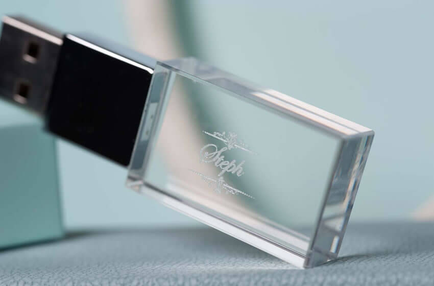 Premium Wood USB flash drive presentation for Photographers | 3XM